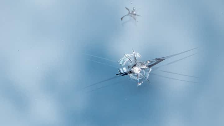 Reparer steinsprut og sprekker