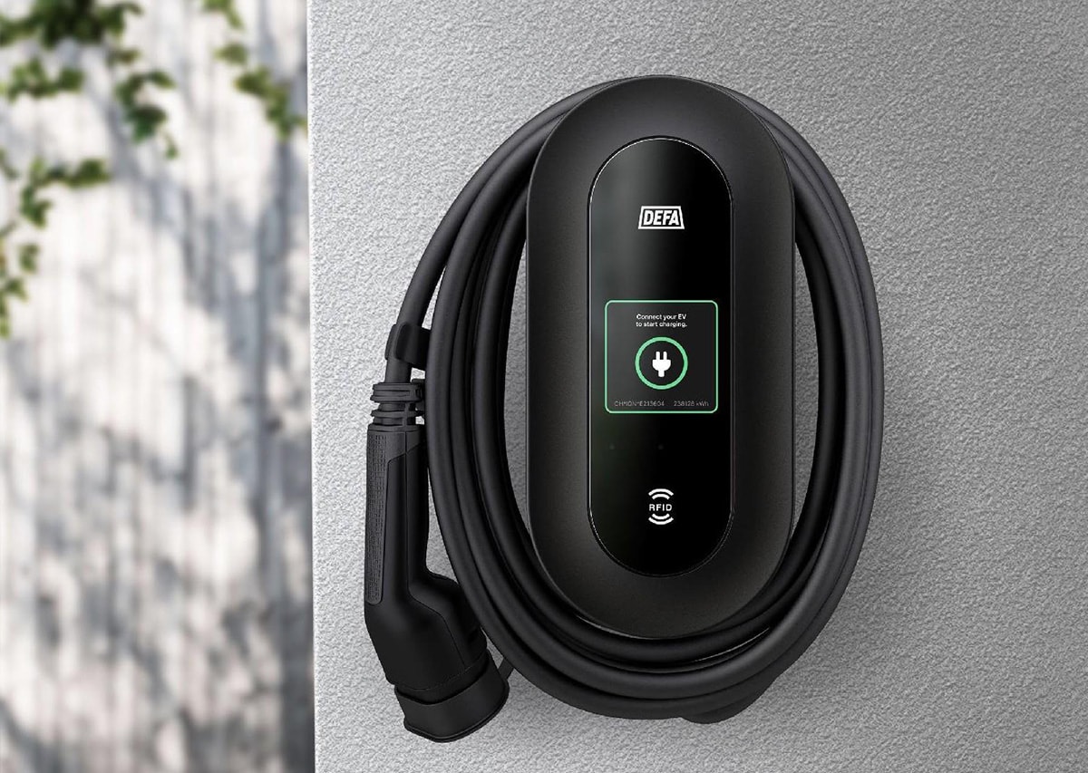 DEFA Power – praktisk hjemmelader | Bilia